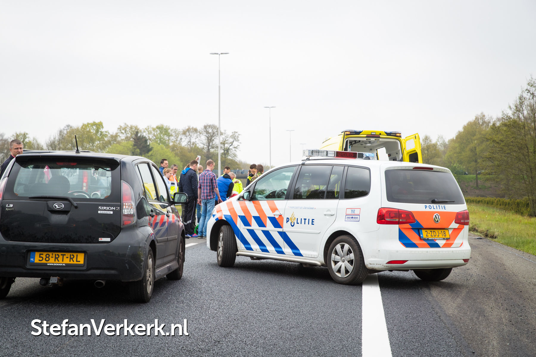 Motorrijder zwaargewond bij ongeval A50 L 222,2 Epe - Foto's - Stefan Verkerk Fotografie & Webdesign