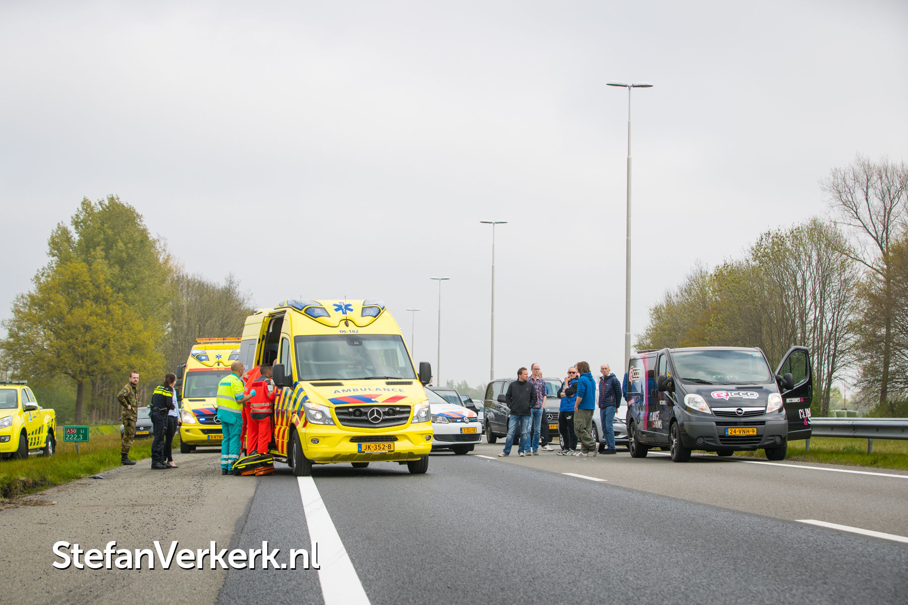 Motorrijder zwaargewond bij ongeval A50 L 222,2 Epe - Foto's - Stefan Verkerk Fotografie & Webdesign