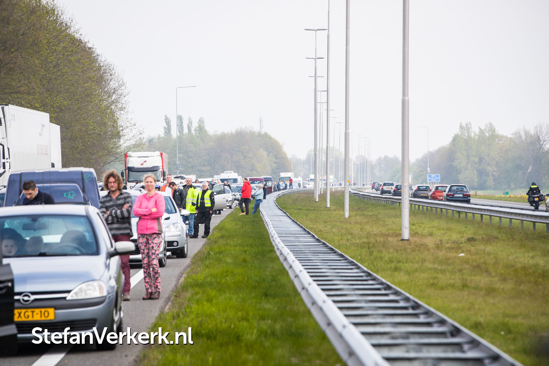 Motorrijder zwaargewond bij ongeval A50 L 222,2 Epe - Foto's - Stefan Verkerk Fotografie & Webdesign