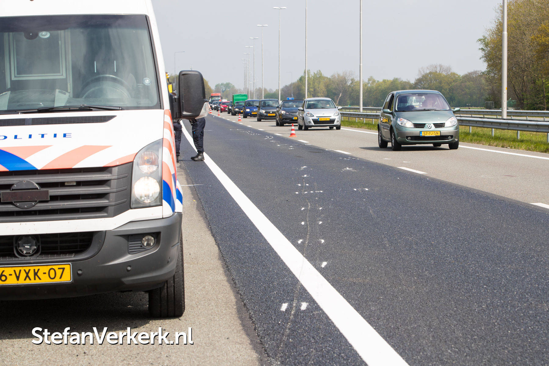 Motorrijder zwaargewond bij ongeval A50 L 222,2 Epe - Foto's - Stefan Verkerk Fotografie & Webdesign