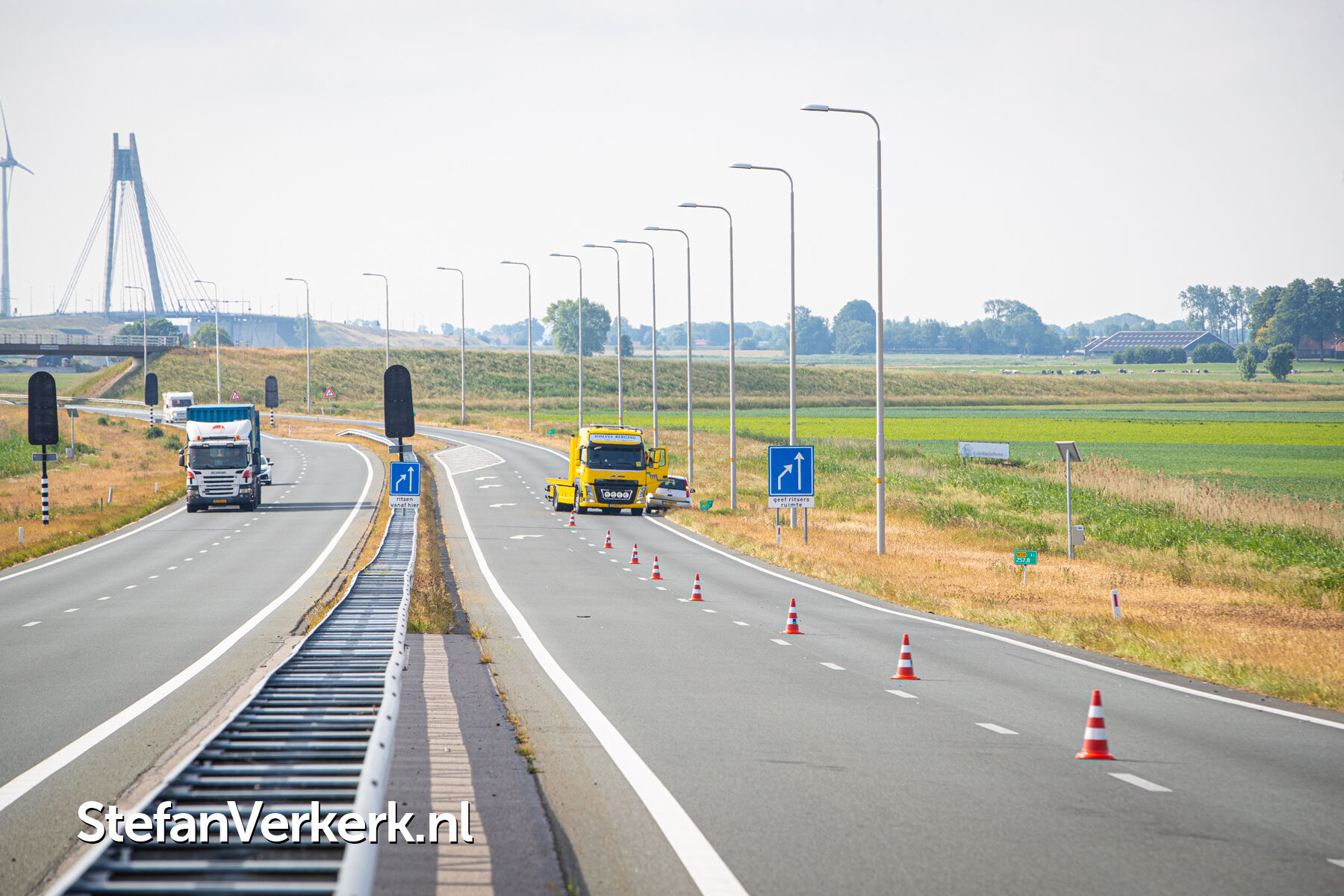 Dodelijk ongeval automobilist in pechhaven aangereden N50 Li 257,9 ...