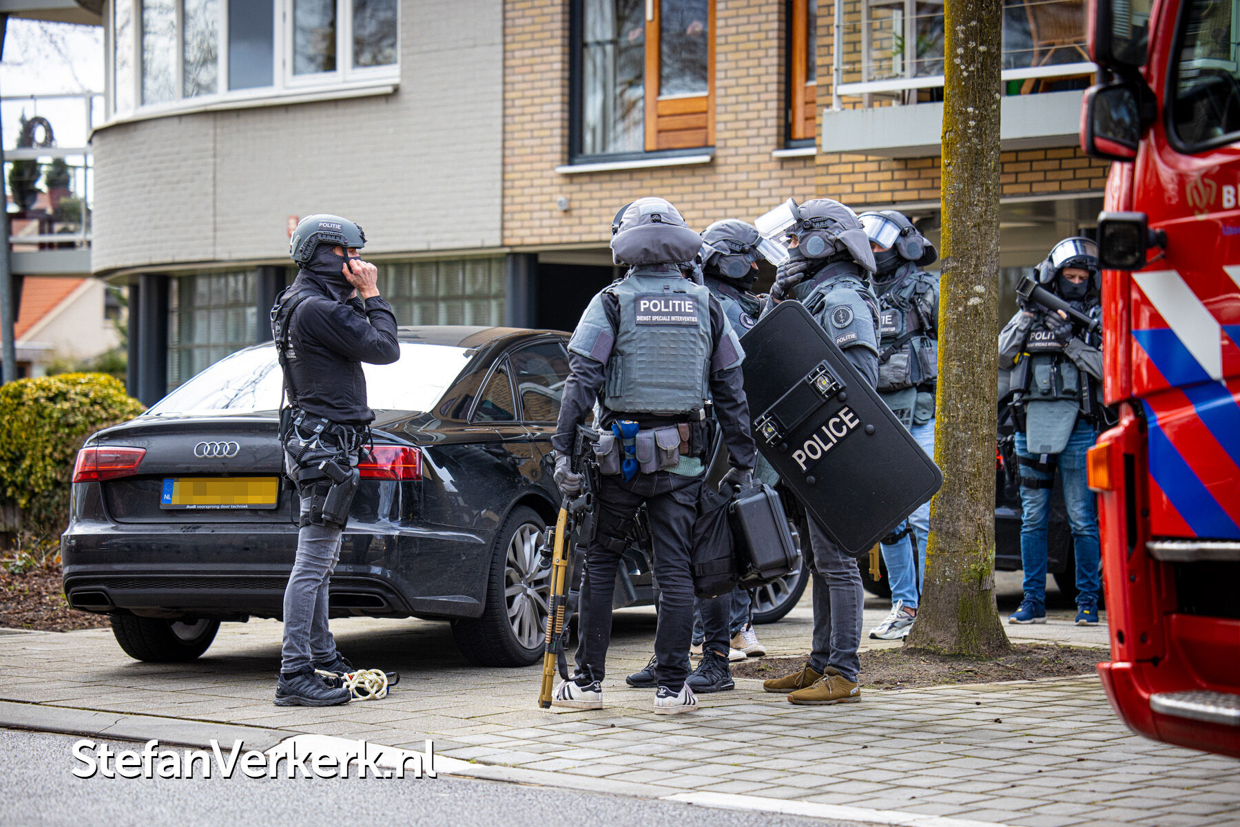 Inzet arrestatieteam (BSB/DSI) vanwege verward persoon Wolthuismarke ...