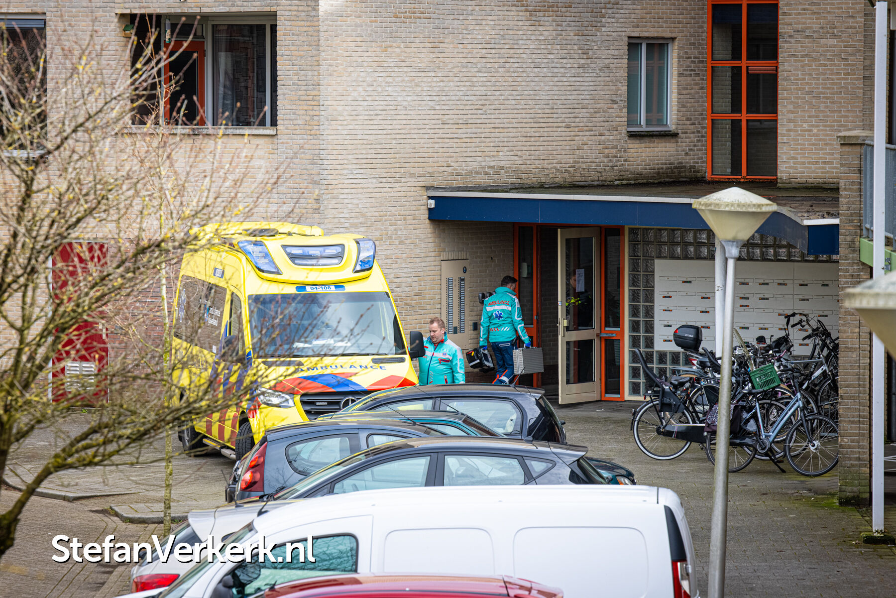 Inzet arrestatieteam (BSB/DSI) vanwege verward persoon Wolthuismarke ...