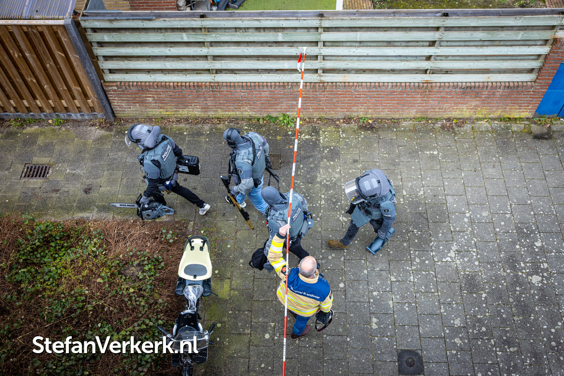 Inzet arrestatieteam (BSB/DSI) vanwege verward persoon Wolthuismarke ...