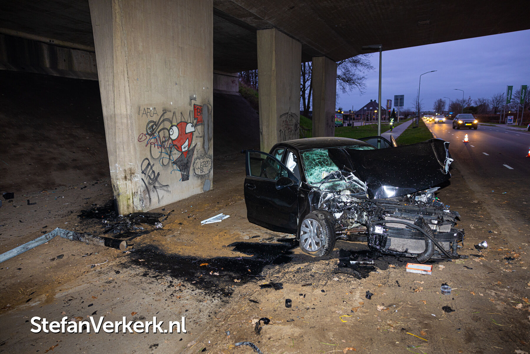 Automobiliste zwaargewond bij ernstig ongeval Zuiderzeestraatweg Hattem - Nieuws - Stefan ...